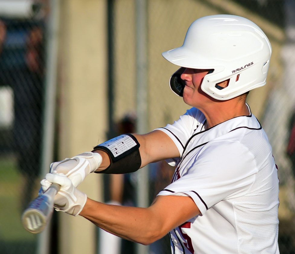 Hawks find a way against Eagles | News, Sports, Jobs - The Freeman Journal